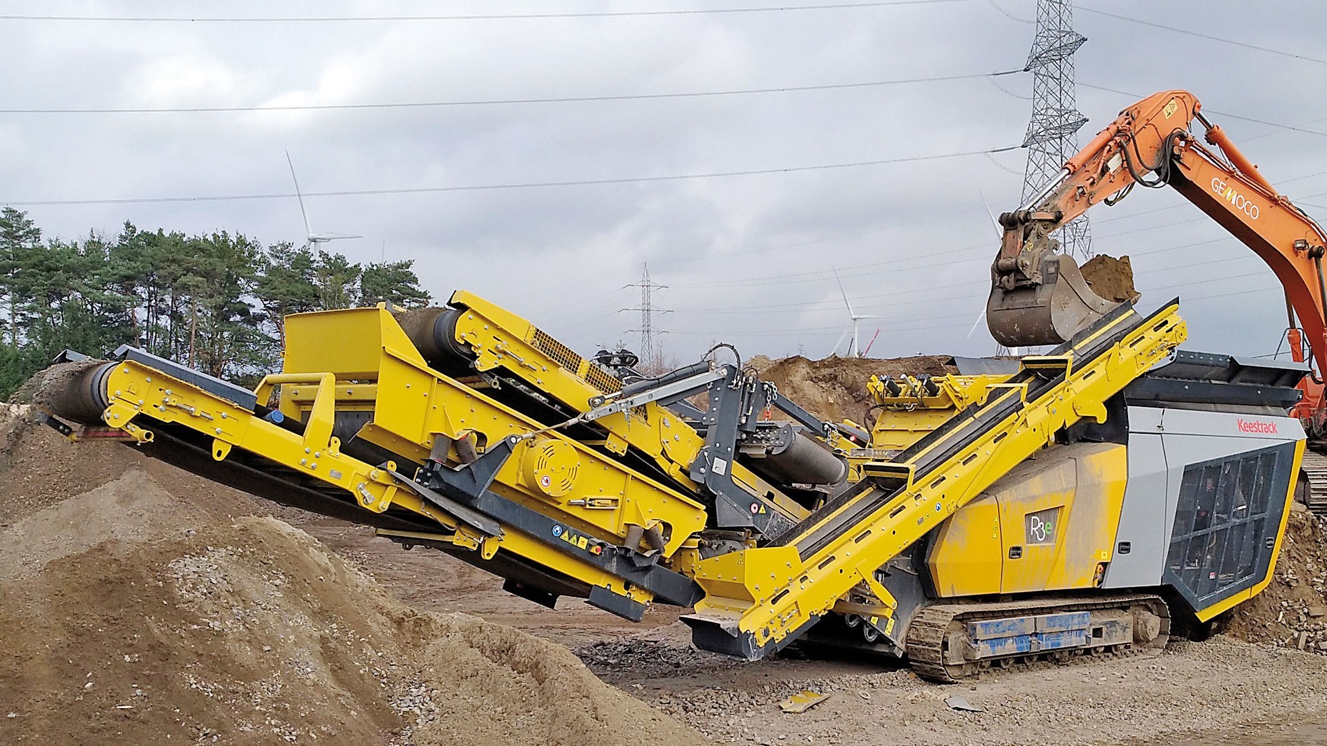 IRCAT | Concasorul hibrid cu impact Keestrack R3e